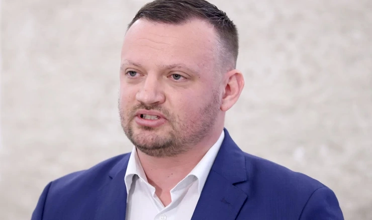 SDP, Možemo, DOSIP: Progon Viktora Šimunića politički motiviran - HRT